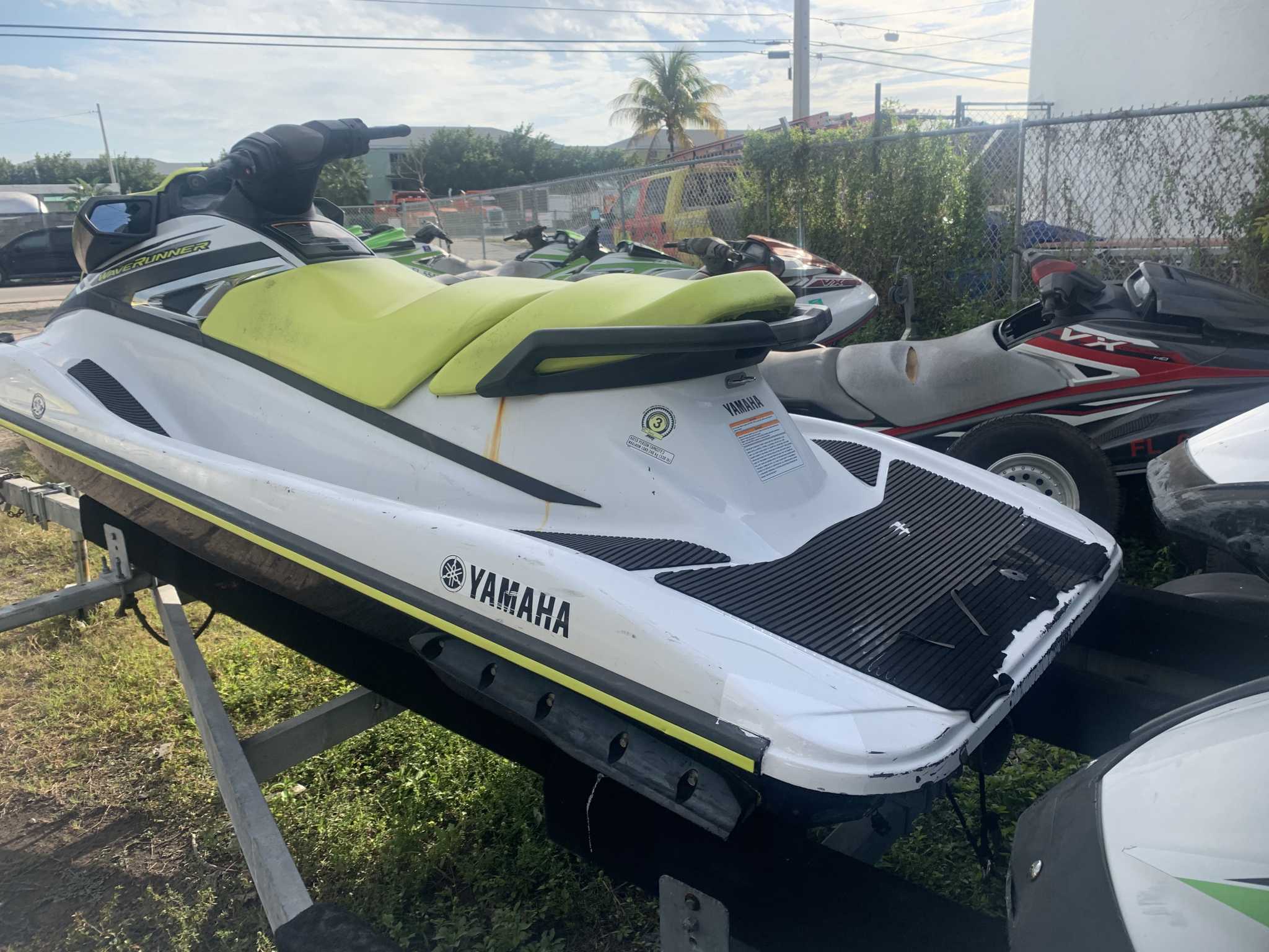 2019 Yamaha VXC Waverunner, 3 Passenger, 4strokes, clean machine ...