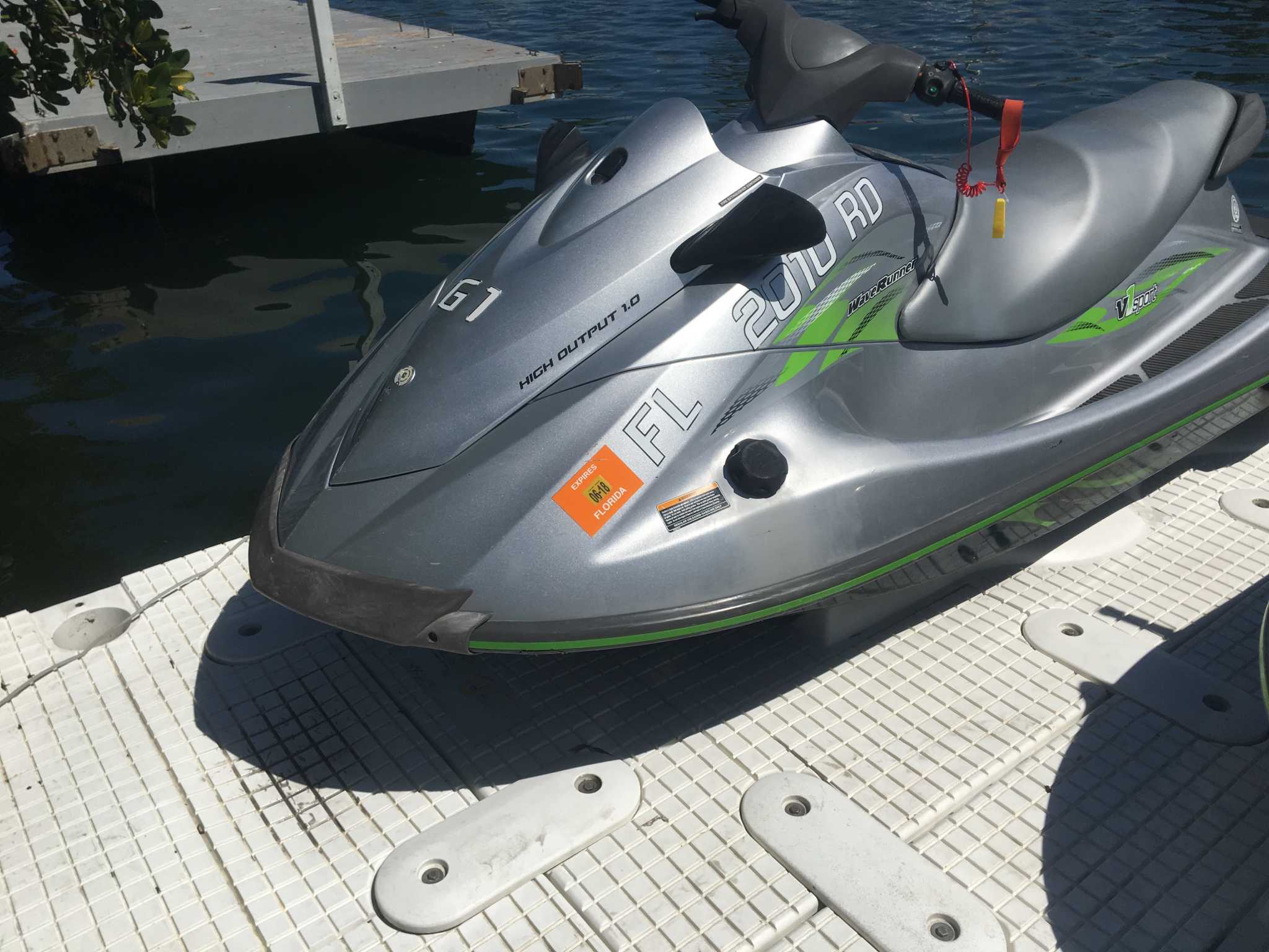 Sold!!! Pair 2016 V1 VX Deluxe WaveRunners 1.0 High Output reverse ...