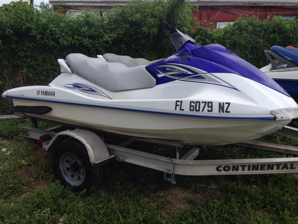 Pair 2009 Yamaha Vx110 Sports W/ Trailer $6500 call (305)741-3157 ...